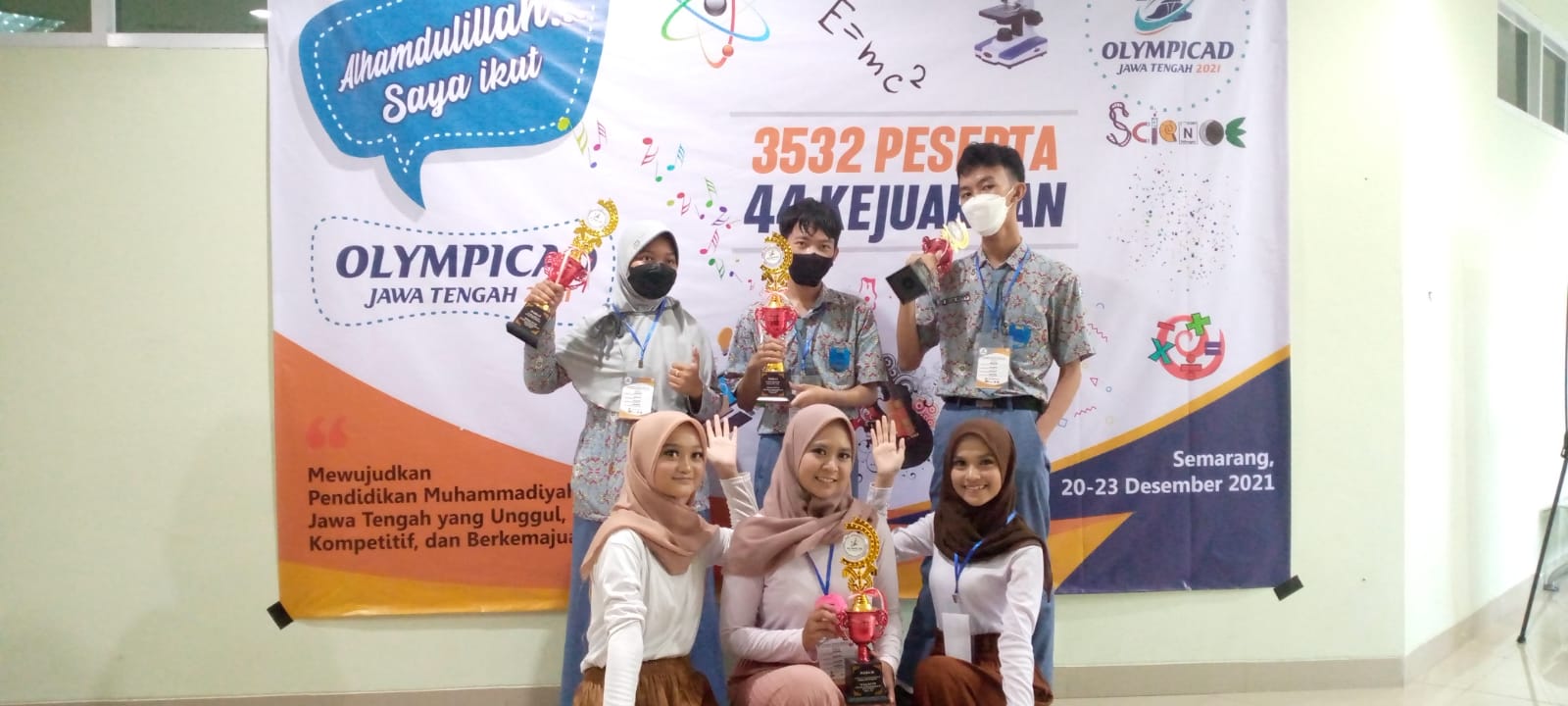 Siswa SMA Muhammadiyah Mayong Jepara Raih Medali Emas POSN