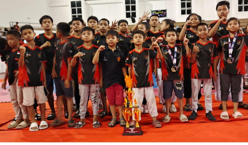 Raih 29 Medali Emas, Sultra Taekwondo Fighter Harumkan Nama Daerah di Kejurnas Unhas Cup 2024