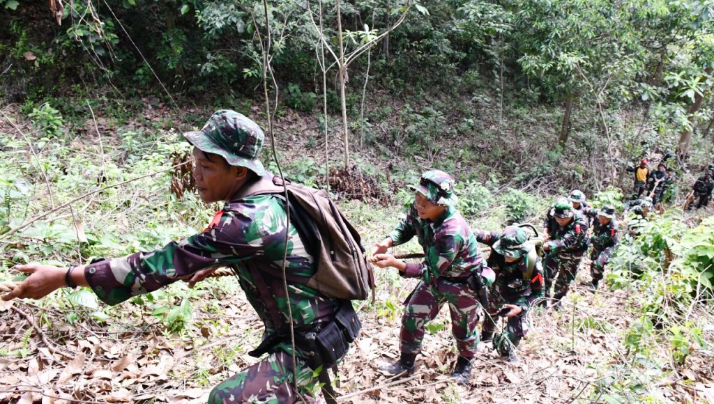 Prajurit TNI Korem 143/HO Latihan HTF agar Fisik Prima